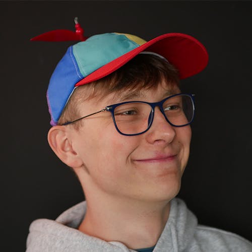 Discover Screw Counting Machine, a story-driven footage | Artlist