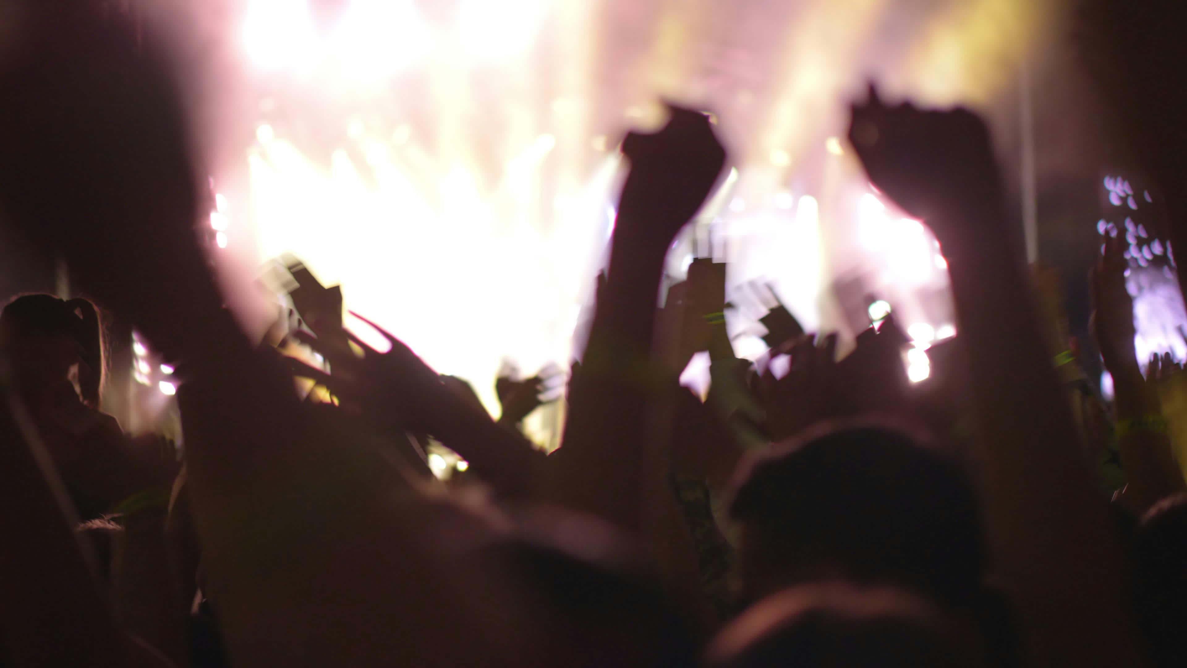 Discover live-show, a story-driven footage | Artlist