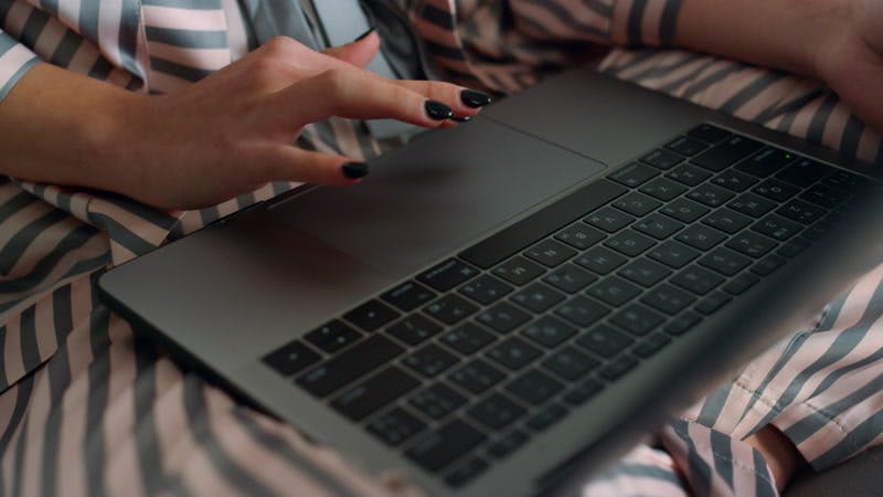 Hand, Pijama, Scrolling, Keyboard by Stockbusters – Stock Footage | Artlist