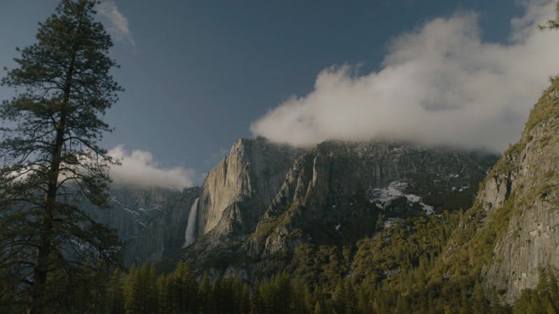 Yosemite, Park, Trees, Clouds by Pierre Saba-Aris – Stock Footage | Artlist