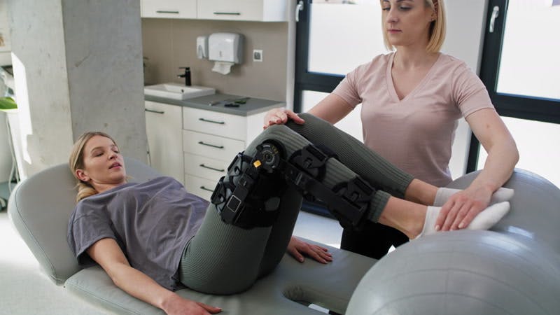 Physiotherapy, Treatment, Clinic, Knee Stabilizer by Gpoint Studio ...