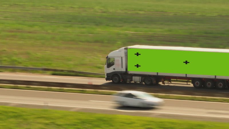 Green Screen, Grass, Railing, Cars by Videophilia – Stock Footage | Artlist