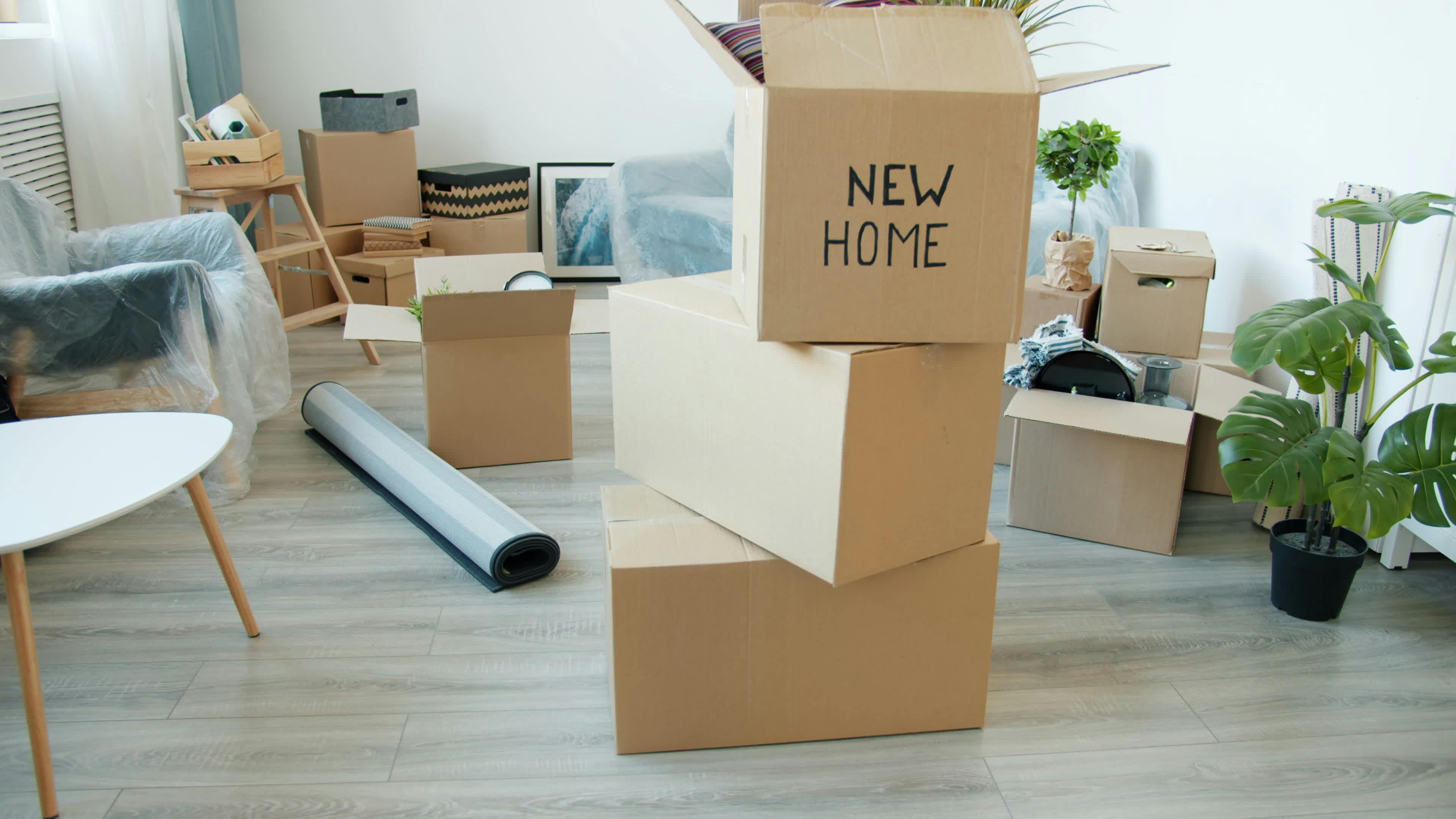 Discover moving-to-a-new-home, a story-driven footage | Artlist