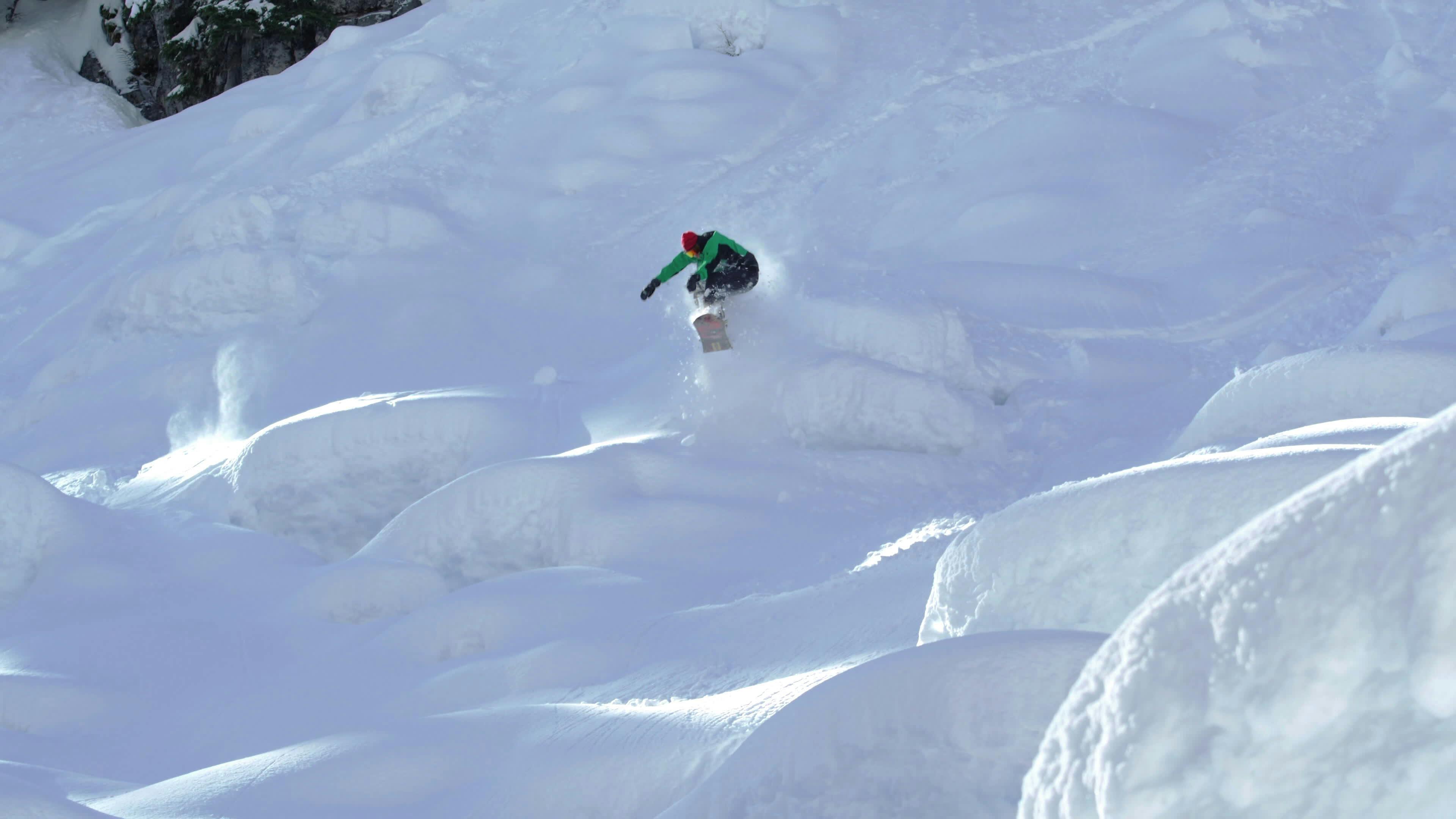Discover extreme-snowboarding, a story-driven footage | Artlist