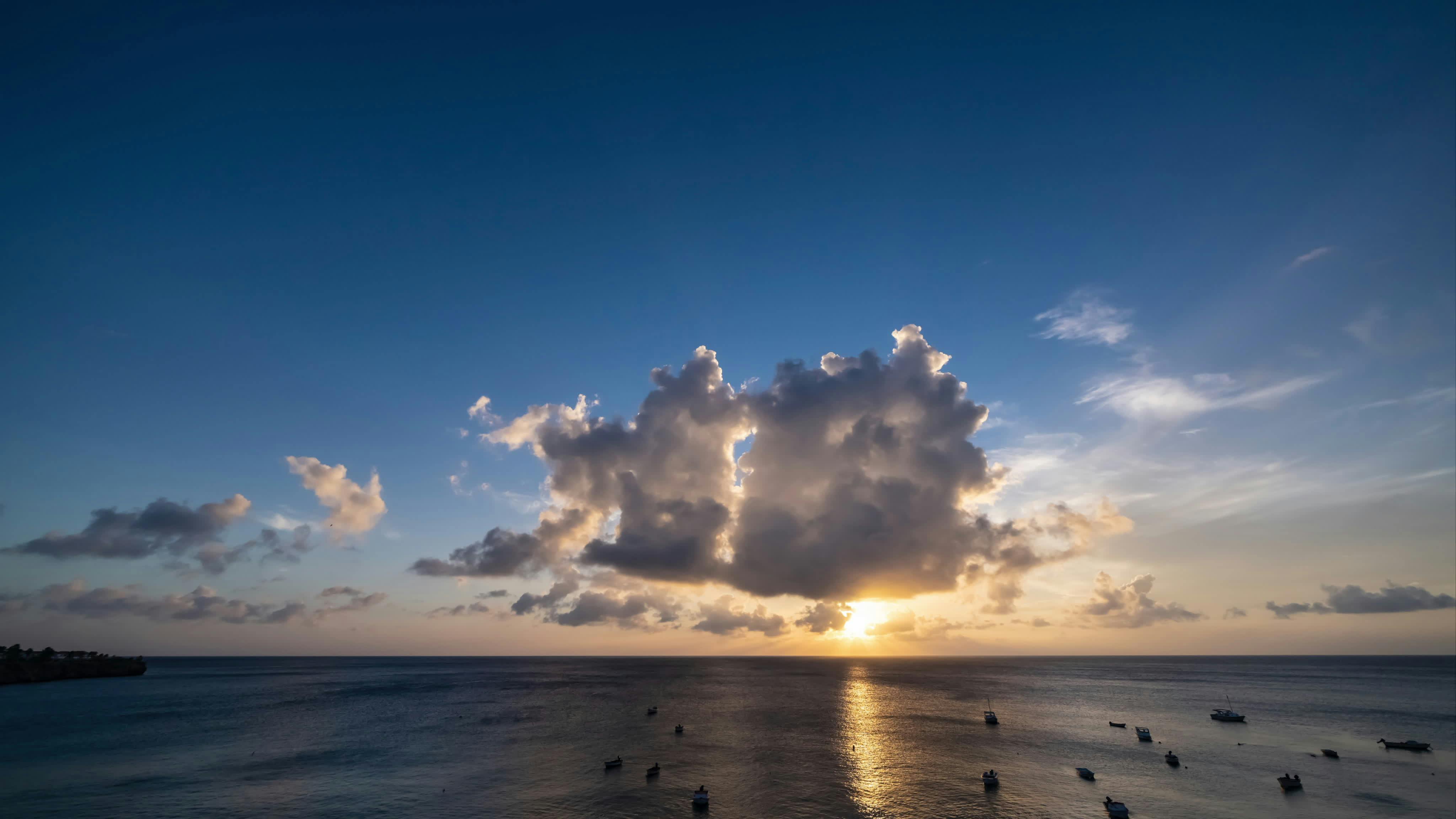 Discover clouds-time-lapse, a story-driven footage | Artlist