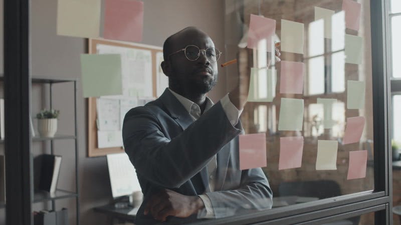 Boss, Guide, Goal Setting, Glass by Pressmaster – Stock Footage | Artlist