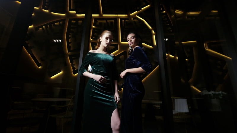 Women, Beautiful, Looking At Camera, Modeling by Cinematic Vision ...