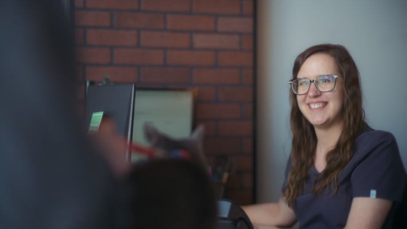 Vet, Woman, Reception, Cat by Ami Bornstein – Stock Footage | Artlist