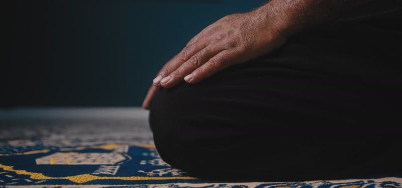 Rug, Man, Hand, Prayer by Omri Ohana – Stock Footage | Artlist