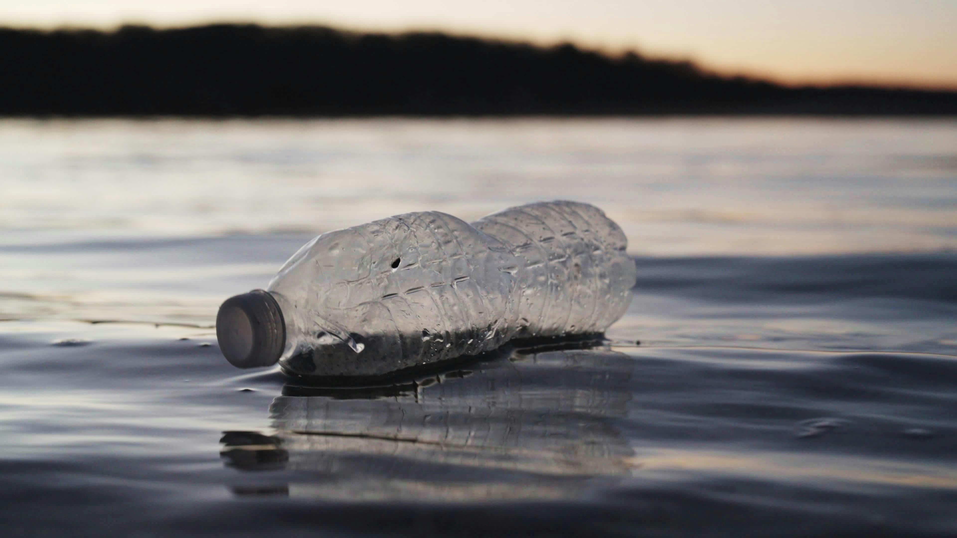 Discover plastic-bottle-in-the-ocean, a story-driven footage | Artlist