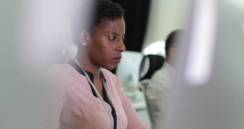 Market, Stock, Using, Computer by Erwin de Boer – Stock Footage | Artlist