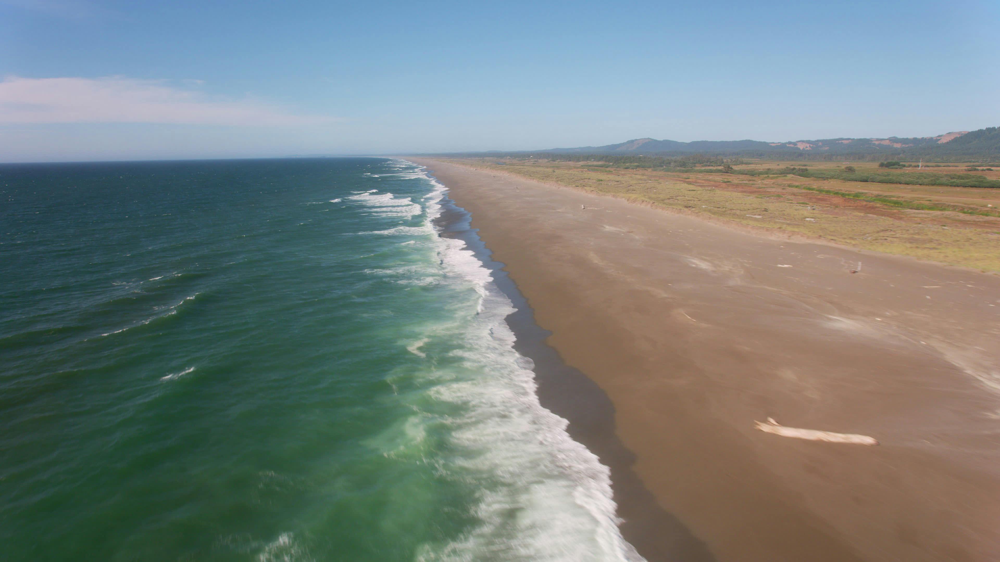 Discover oregon-aerials, a story-driven footage | Artlist