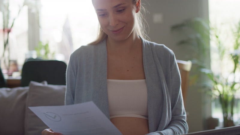 Check List, Hospital Bag, Suitcase, Packing by Gpoint Studio – Stock Footage | Artlist