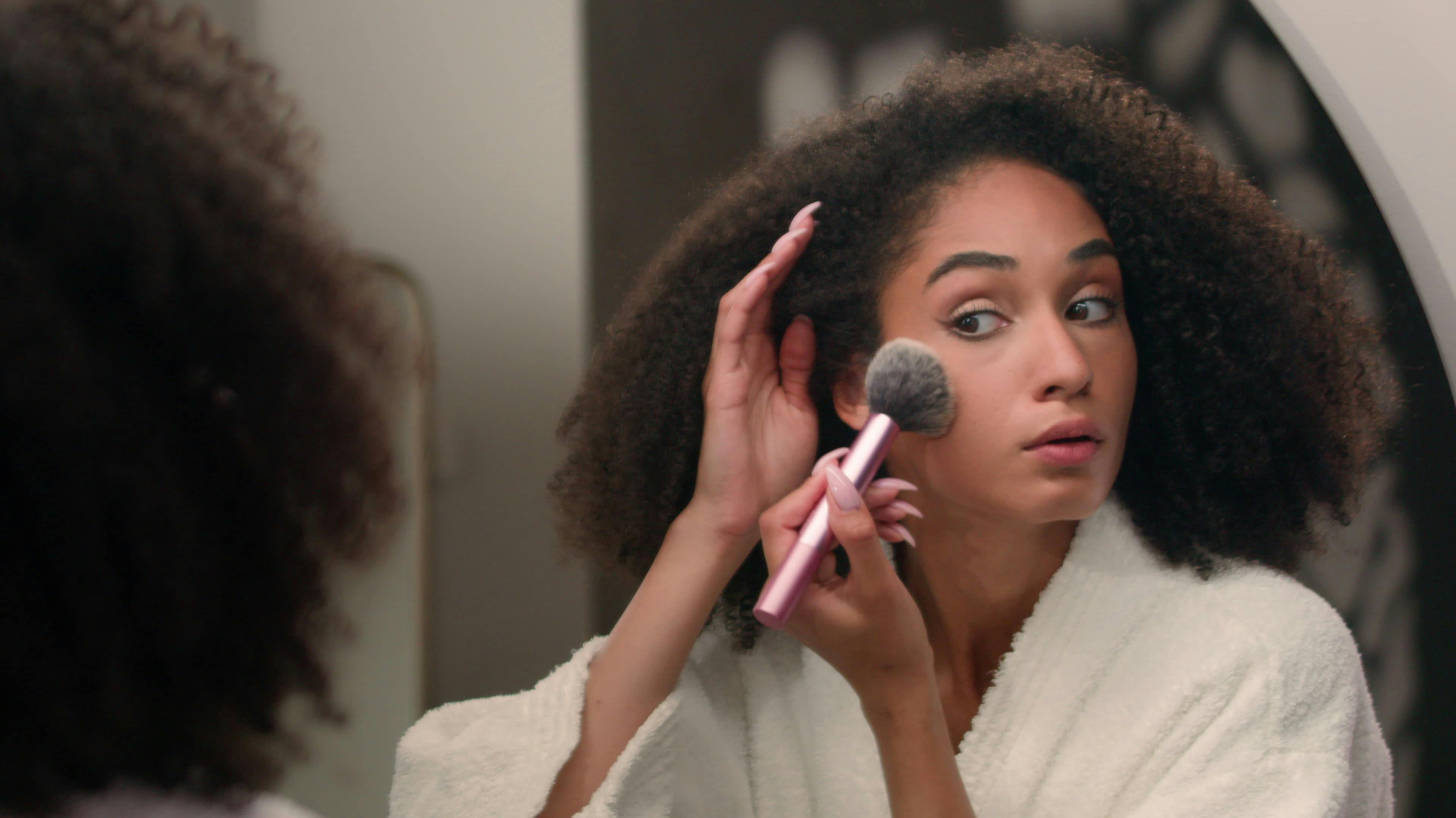 Discover morning-body-care, a story-driven footage | Artlist