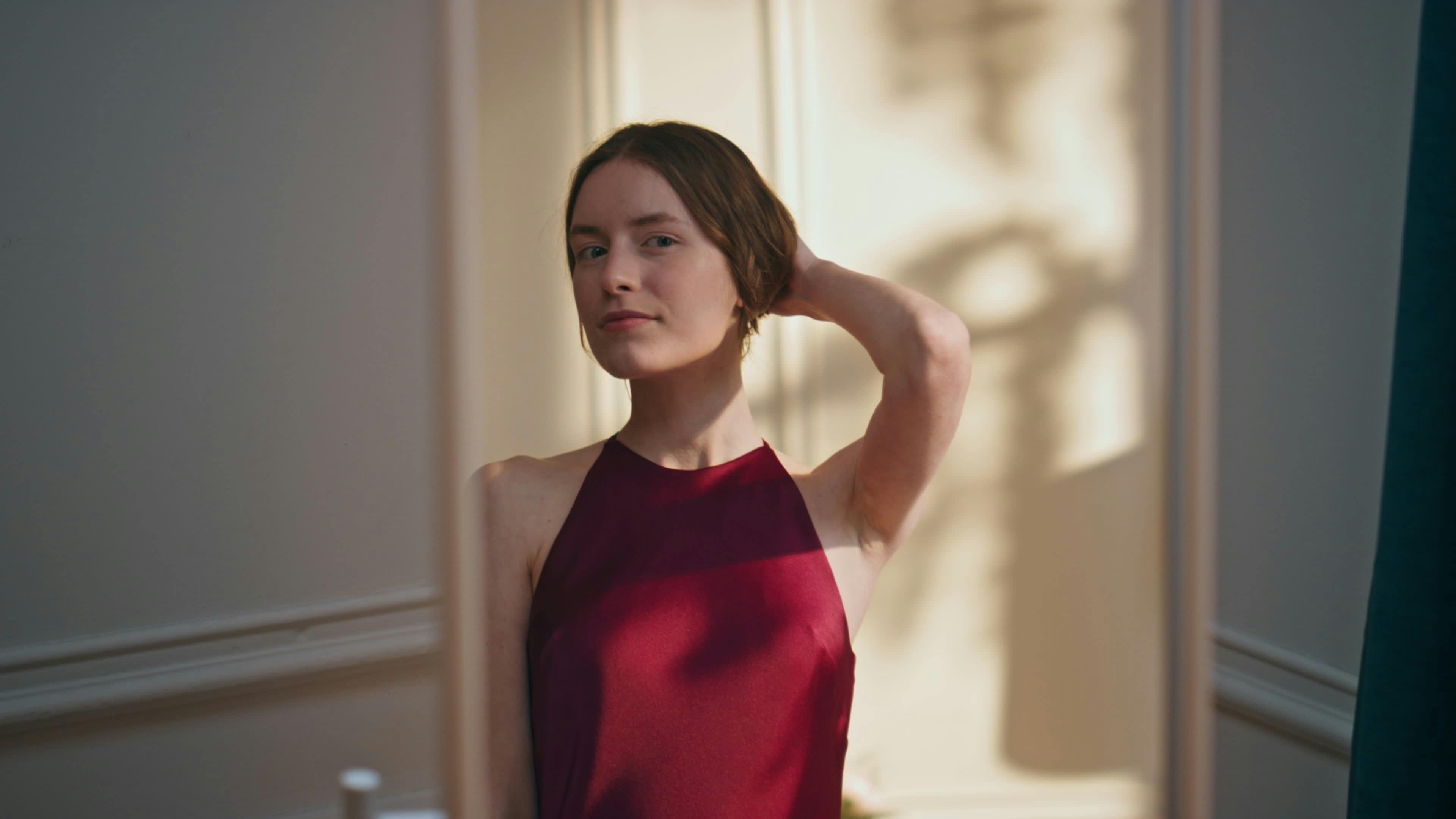 Discover home-girl, a story-driven footage | Artlist